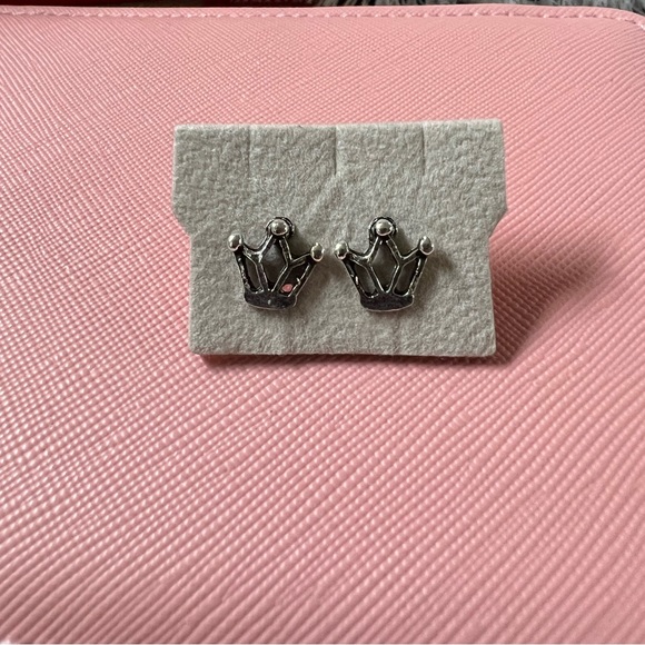 Fashion Jewelry | Jewelry | Silver Royal Crown Stud Earrings | Poshmark